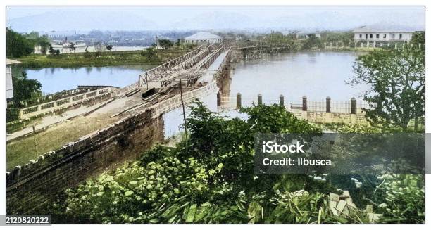 Ilustración de Antique Black And White Photograph Bridge Across The ... Ilustración de Antique Black And White Photograph Bridge Across The ...