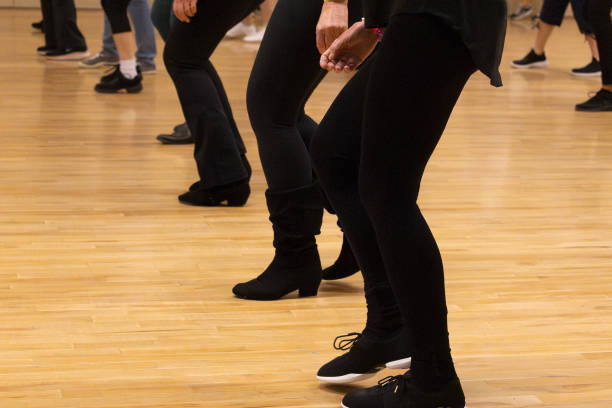 20,000+ Free Line Dancing & Line Art Images - Pixabay