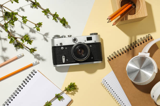 Free picture: Nostalgic photo, old camera, lead pencil and a palette of ...