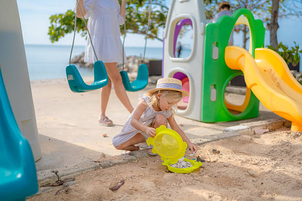 Free picture: beach, childhood, playful, playground, pretty girl, water ...