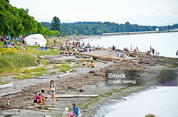 Whiterock 보드워크와 해변을 브리티쉬컬럼비아 걷기에 대한 스톡 사진 및 기타 이미지 걷기 고요한 장면 물 Istock