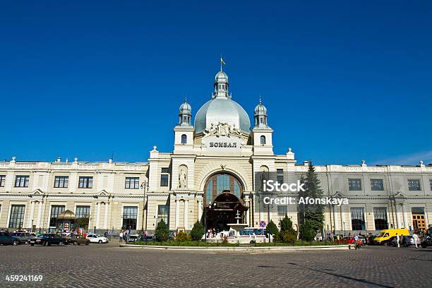 Lvov 주음성 기차역 리비브에 대한 스톡 사진 및 기타 이미지 리비브 철도역 건물 외관 Istock