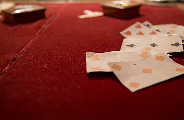 Cards Table Paper - Free photo on Pixabay
