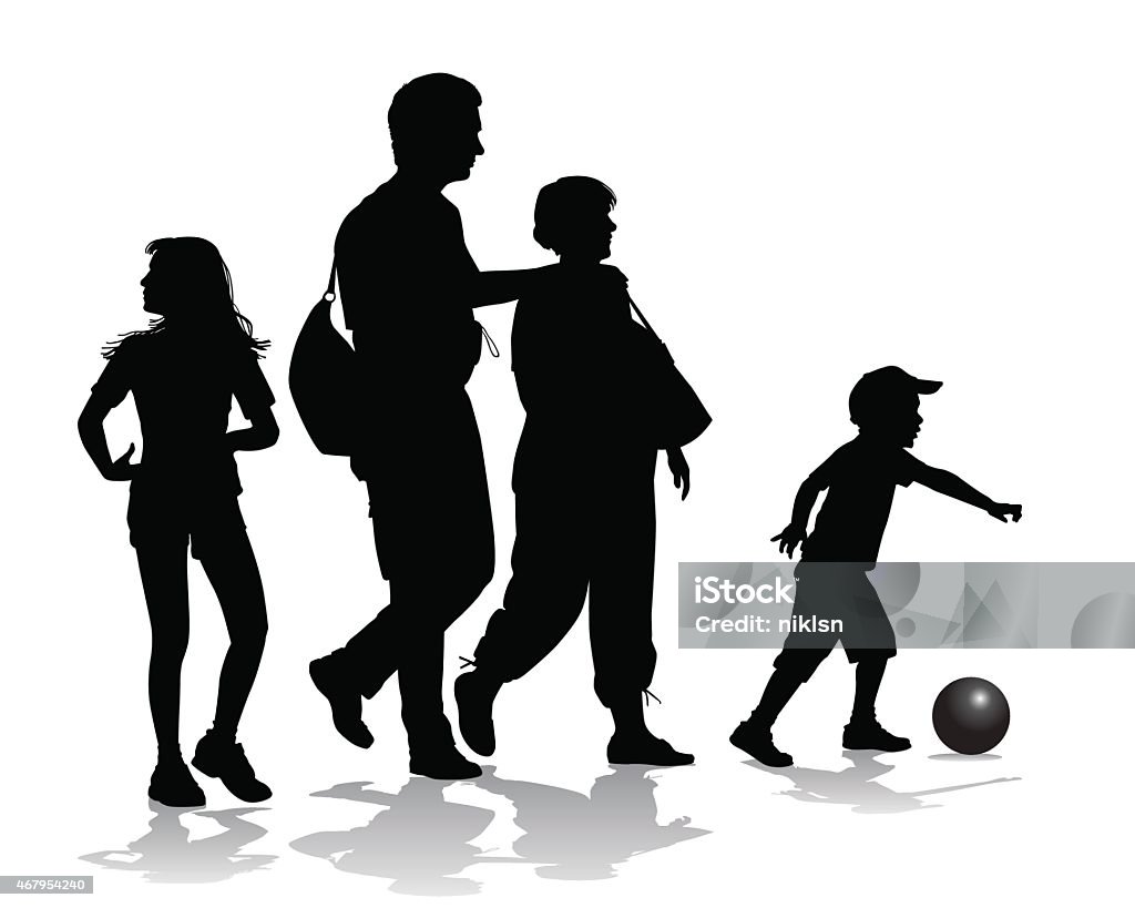 Keluarga Sedang Berjalan Ilustrasi Stok Unduh Gambar Sekarang 2015 Adik Laki Laki Alam