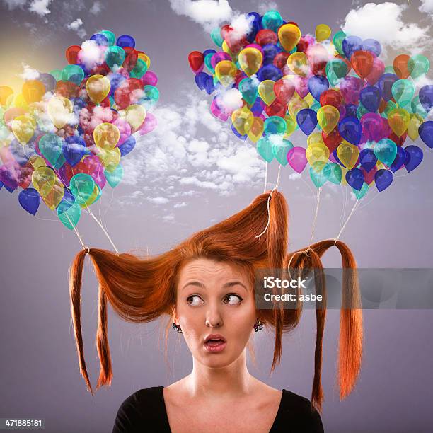 Mädchen Mit Luftballons Stockfoto Und Mehr Bilder Von Frauen Frauen