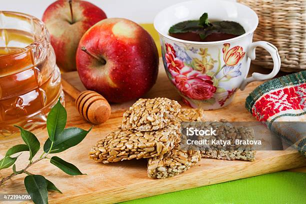 Kozinaki 해바라기 씨앗류 맛있는 음식 0명에 대한 스톡 사진 및 기타 이미지 0명 2015년 가지 식물 부위