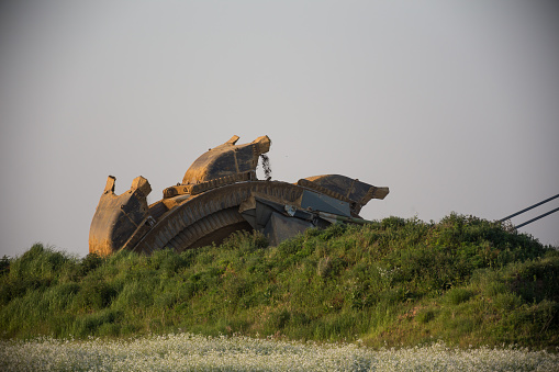 Excavator Roda Ember Dalam Penambangan Batubara Terbuka Foto Stok ... Excavator Roda Ember Dalam Penambangan Batubara Terbuka Foto Stok ...