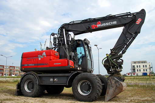 Doosan Dx140w 굴착기 또는 지구별 이삿짐 옮기는 사람기계 파는 사람 2015년에 대한 스톡 사진 및 기타 이미지