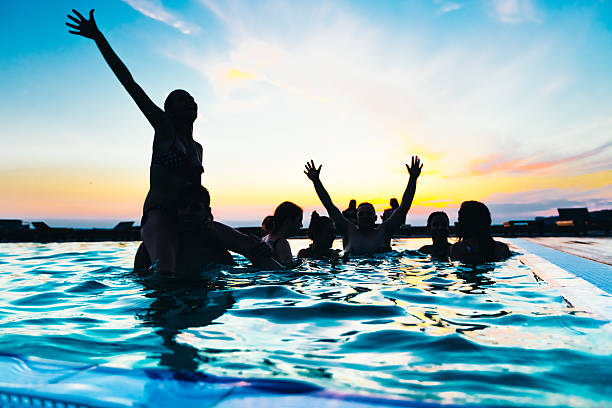Poolparty Pictures | Download Free Images on Unsplash