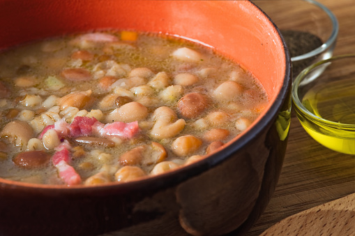 Borlotti 콩 및 스펠트 수프 수프에 대한 스톡 사진 및 기타 이미지 수프 스펠트 2015년 Istock