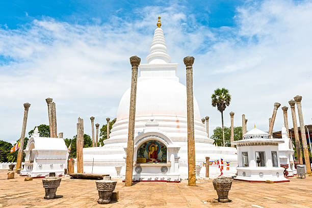 Anuradhapura Pictures | Download Free Images on Unsplash