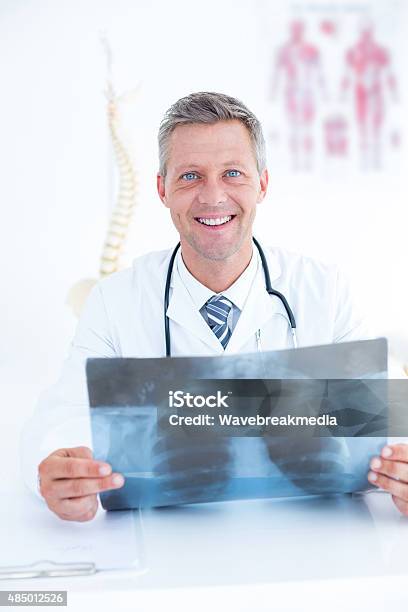 미소 담담의 쥠 X선 2015년에 대한 스톡 사진 및 기타 이미지 2015년 40 44세 40 49세 Istock