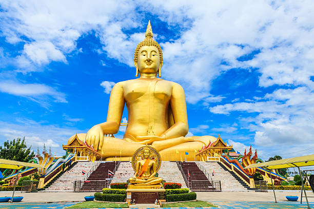 Free picture: Large golden statue of a Buddha with many gold statues, a ...
