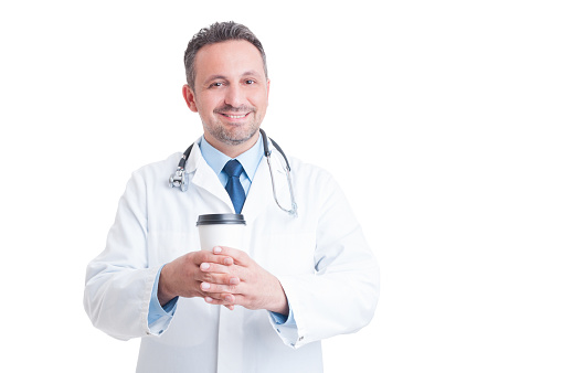 Medic 또는 의사에게 복용 중인 커피 사이클간 컨셉입니다 커피 마실 것에 대한 스톡 사진 및 기타 이미지 커피 마실 것
