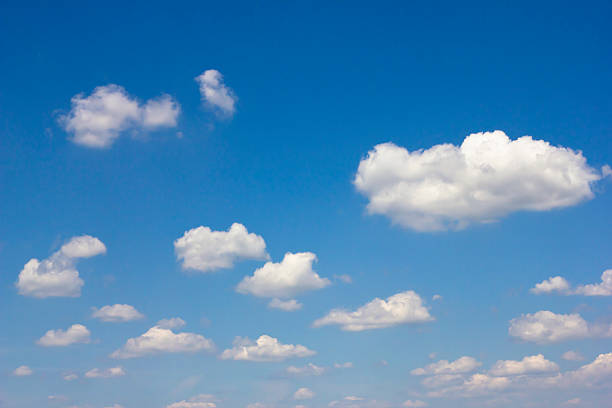 220개 이상의 Cumulus Humilis Clouds 스톡 사진, 그림 및 Royalty-Free 이미지 - iStock 220개 이상의 Cumulus Humilis Clouds 스톡 사진, 그림 및 Royalty-Free 이미지 - iStock
