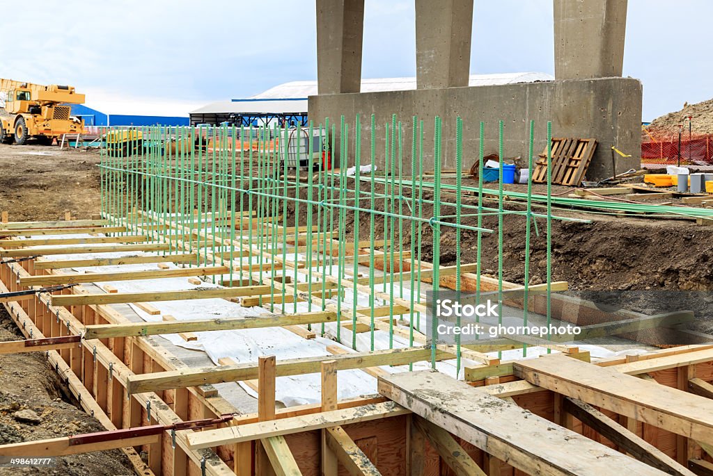 Bentuk Rebar Untuk Fondasi Beton Untuk Jembatan Baru Foto Stok - Unduh ... Bentuk Rebar Untuk Fondasi Beton Untuk Jembatan Baru Foto Stok - Unduh ...