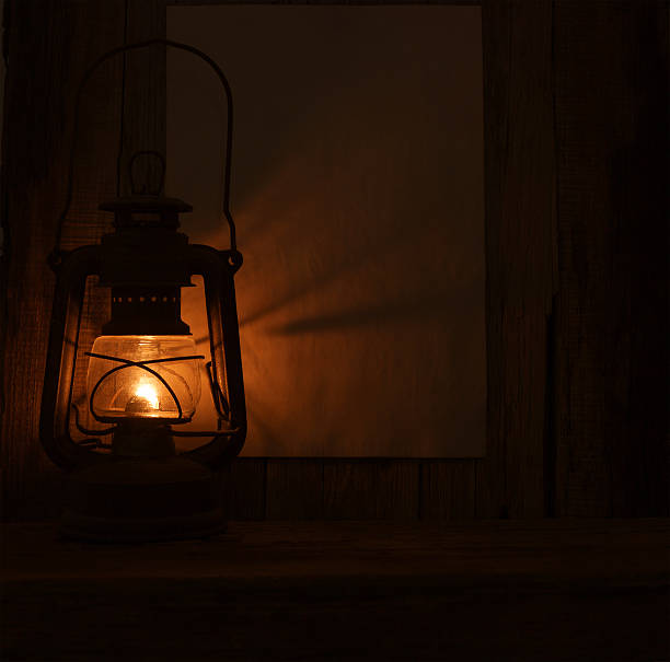 Gaslight Pictures | Download Free Images on Unsplash