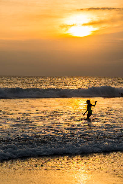 Girl Sunset Beach Pictures | Download Free Images on Unsplash