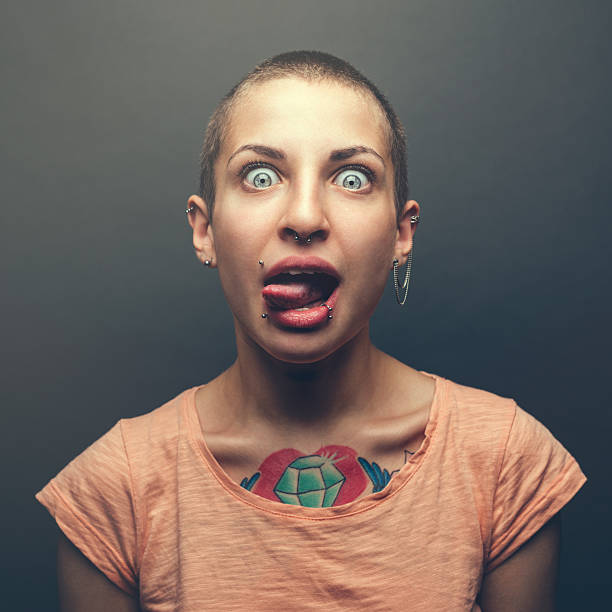 28 600 Woman Face Tattoo Fotografías De Stock Fotos E Imágenes Libres
