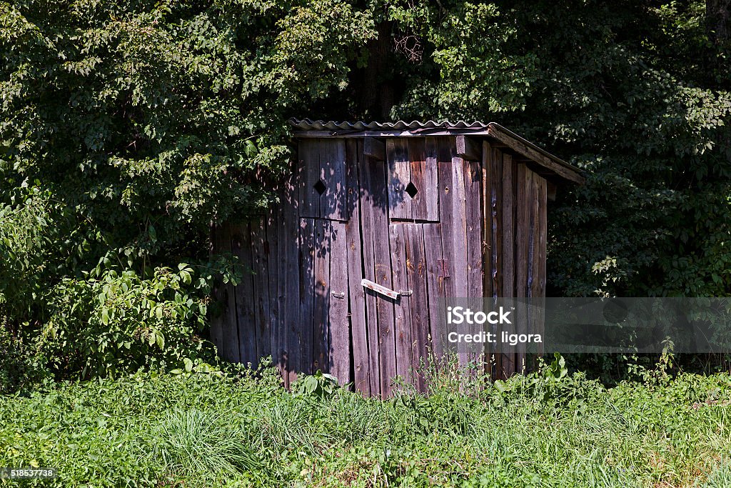 Toilet Kayu Taman Foto Stok Unduh Gambar Sekarang Alam Arsitektur Bangunan Tambahan