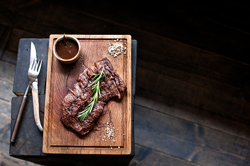 Steak Daging Sapi Sepotong Daging Sapi Bbq Panggang Dalam Rempahrempah