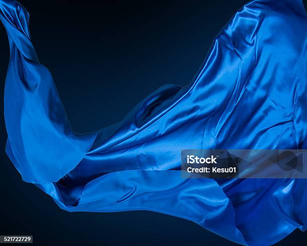 Satins 움직임감지 에서 냉동시킵니다 곡선에 대한 스톡 사진 및 기타 이미지 곡선 공단 날기 Istock