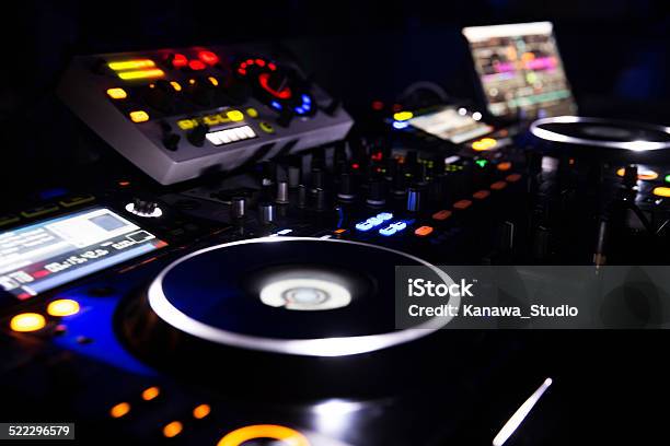 Dj 회전판 힙합에 대한 스톡 사진 및 기타 이미지 힙합 0명 Performing Arts Event Istock