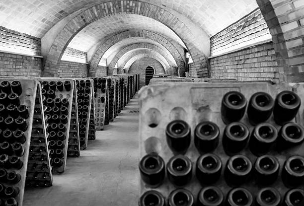 Cava Pictures | Download Free Images on Unsplash
