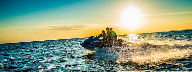 Boat Ride Pictures | Download Free Images on Unsplash