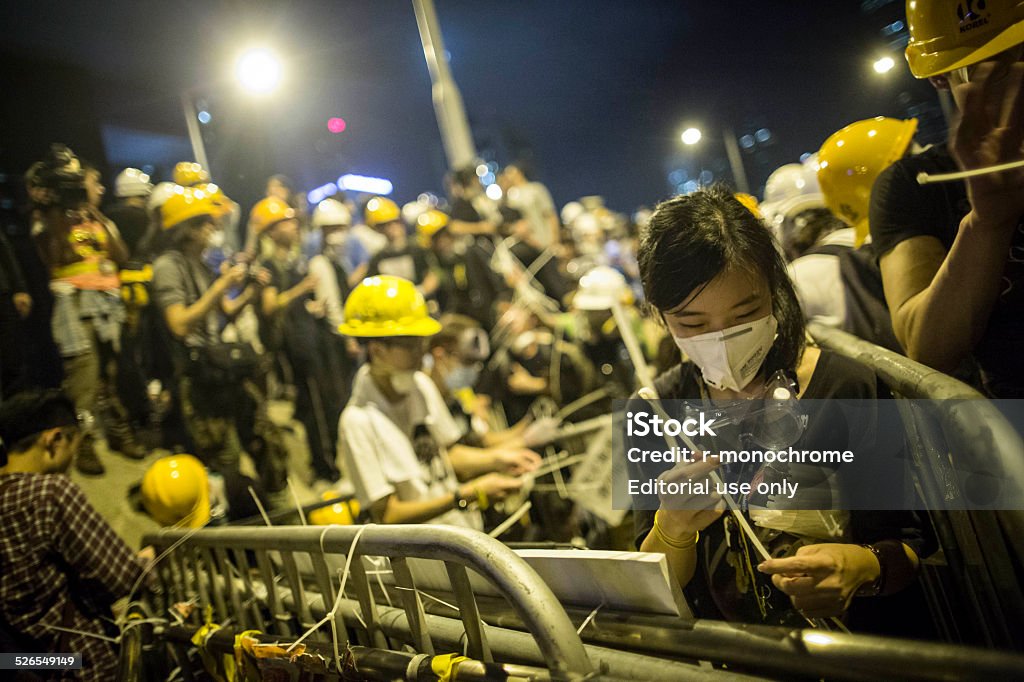 民主化運動ウケを取り囲むように政府施設 2014年 香港民主化デモのストックフォトや画像を多数ご用意 2014年 香港民主化デモ