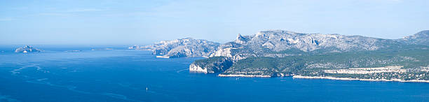 280 Calanque Den Vau Foto Stok Potret And Gambar Bebas Royalti Istock