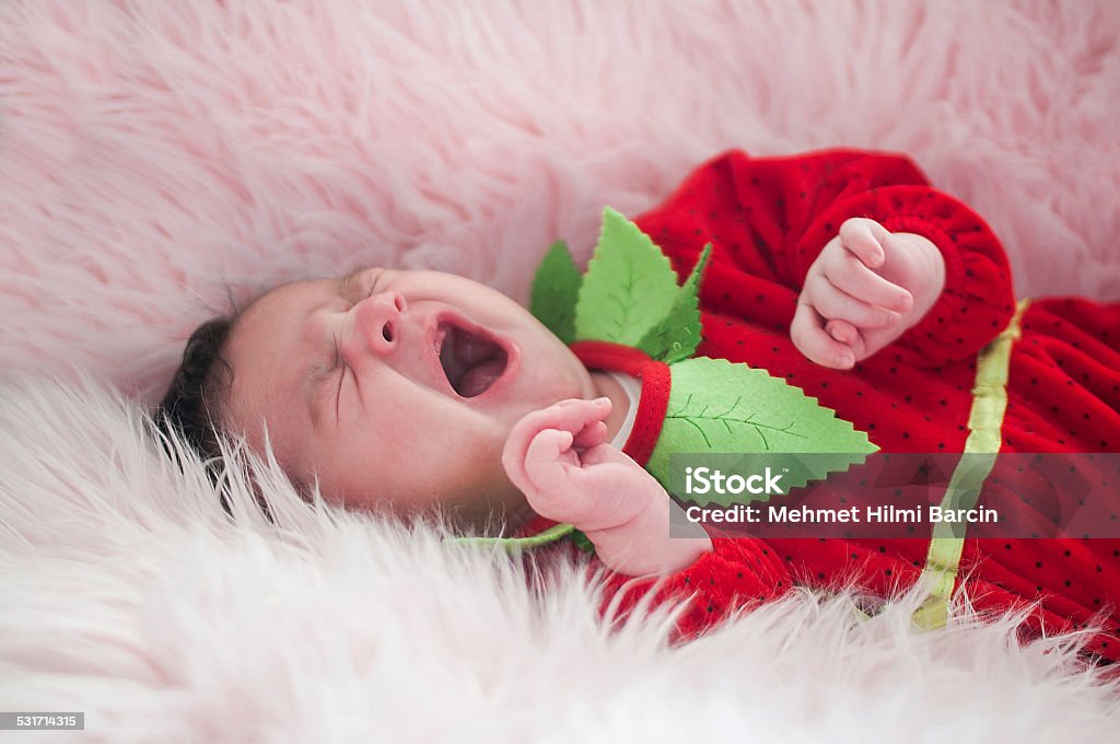 Newborn Cute Baby Girl Yawning Stock Photo - Download Image Now - 0-1 ... Newborn Cute Baby Girl Yawning Stock Photo - Download Image Now - 0-1 ...