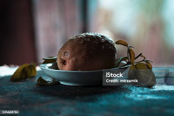 Psidium 과자바 구아바는 일반적인 열대 과일입니다 고이아니아에 대한 스톡 사진 및 기타 이미지 고이아니아 과일