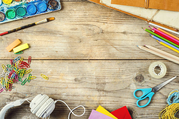 Messy Table Pictures | Download Free Images on Unsplash