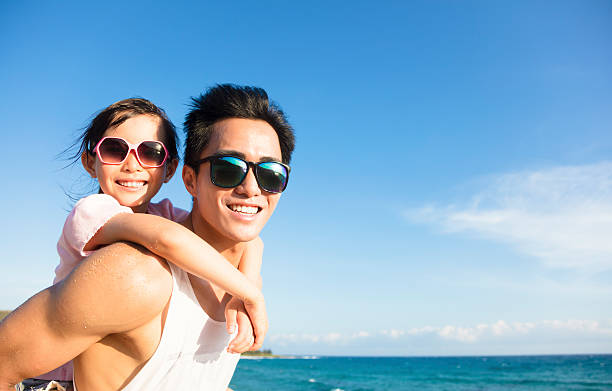 74 000 Filles De Plage Photos Taleaux Et Images Libre De Droits Istock