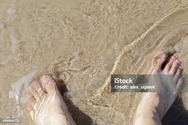 Kaki Di Atas Air Laut Pemandangan Atas Foto Stok - Unduh Gambar ... Kaki Di Atas Air Laut Pemandangan Atas Foto Stok - Unduh Gambar ...