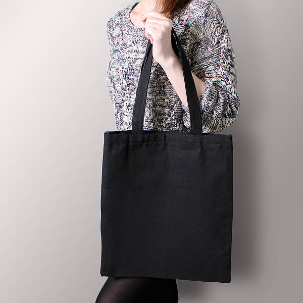2 000 Black Tote Bag Mockup Foto Stok Potret And Gambar Bebas Royalti