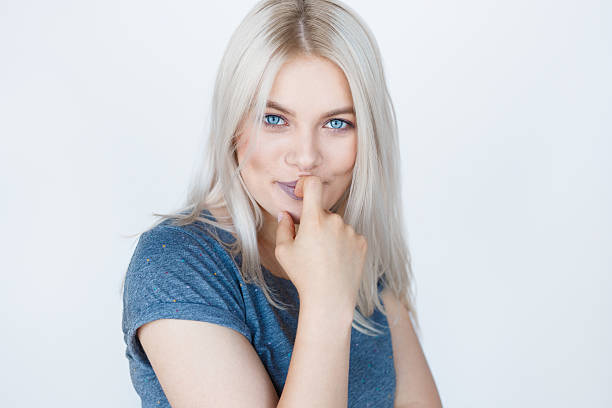 31800 Provocative Girl Fotografías De Stock Fotos E Imágenes Libres De Derechos Istock