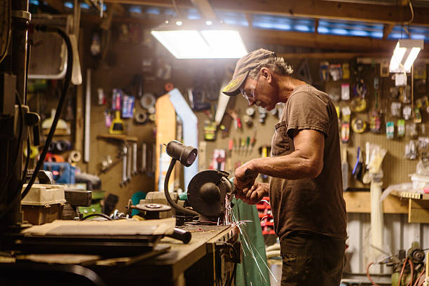 Garage Workshop Pictures | Download Free Images on Unsplash