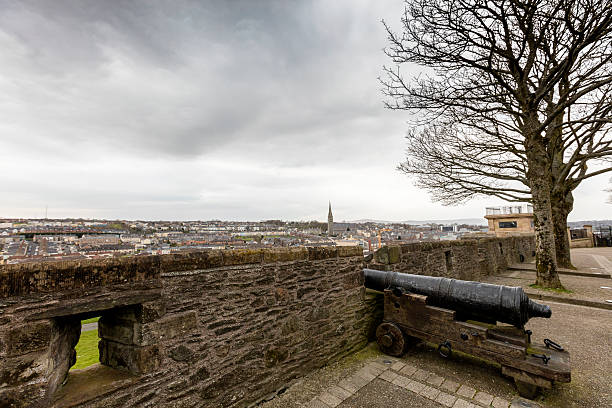 Derry Pictures | Download Free Images on Unsplash