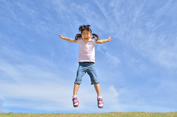 girl’s feet in jump | Free Stock Image - Barnimages