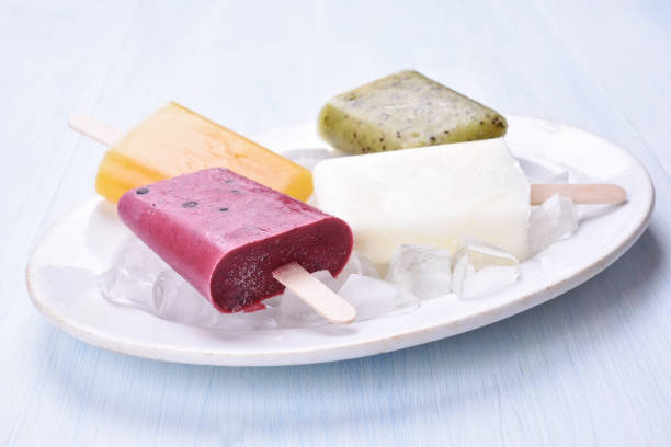 250+ Paletas De Yogurt Helado Fotografías de stock, fotos e imágenes ... 250+ Paletas De Yogurt Helado Fotografías de stock, fotos e imágenes ...