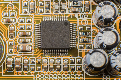 Microchip Pada Motherboard Komputer Menutup Makro Foto Stok - Unduh ... Microchip Pada Motherboard Komputer Menutup Makro Foto Stok - Unduh ...