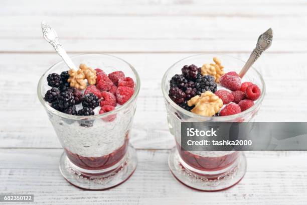 Chia의 종자와 푸딩 0명에 대한 스톡 사진 및 기타 이미지 0명 건강한 식생활 견과 Istock