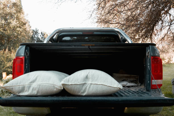 Truck Load Pictures | Download Free Images on Unsplash