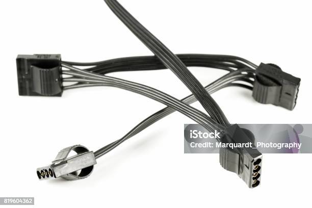 4 핀 몰 렉스에 Sata 전원 케이블 어댑터 0명에 대한 스톡 사진 및 기타 이미지 0명 검은색 교환 Istock