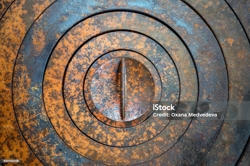 Latar Belakang Logam Abstrak Dengan Lubang Geometris Dalam Lingkaran