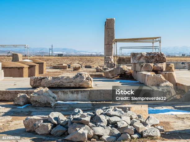 Pasargad 이란의 고 대 페르시아어 도시에 관객 홀 유네스코 세계 유산 0명에 대한 스톡 사진 및 기타 이미지 0명
