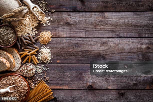 Wholegrain 음식 테두리 목재 재료에 대한 스톡 사진 및 기타 이미지 목재 재료 어두운 색 곡초류 Istock