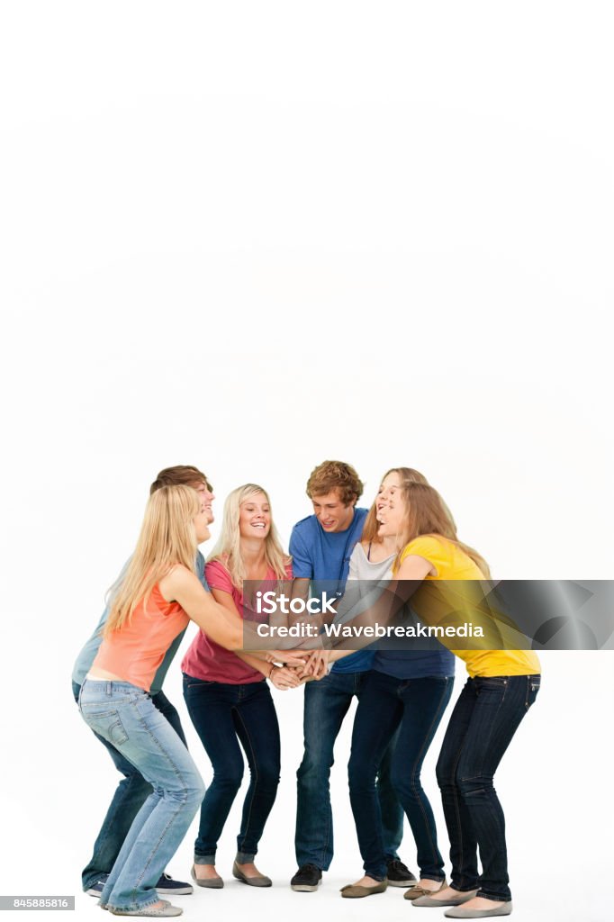 Foto De Grupo De Amigos Para Animar Com Suas Mãos Empilhadas E Mais